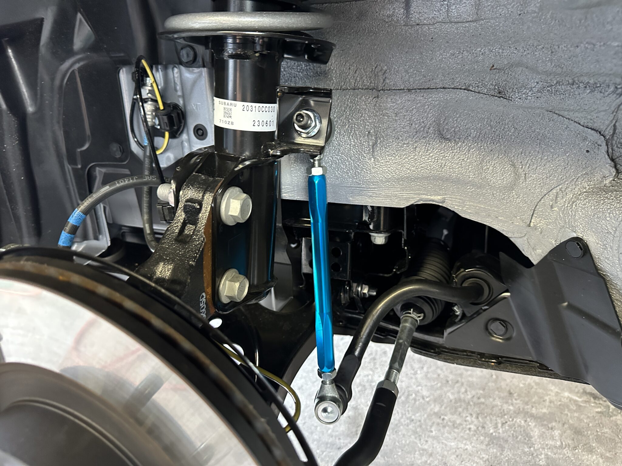 GR86 ダウンサスで3センチダウンのセットアップ - 48motorz