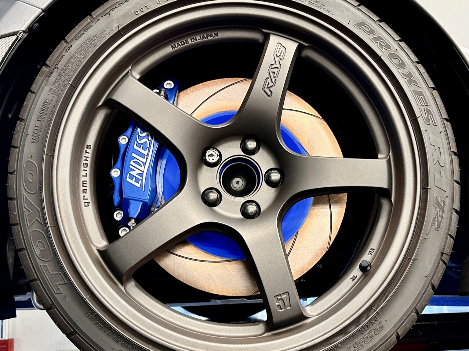 GR86 エンドレスブレーキキャリパーキット装着 - 48motorz